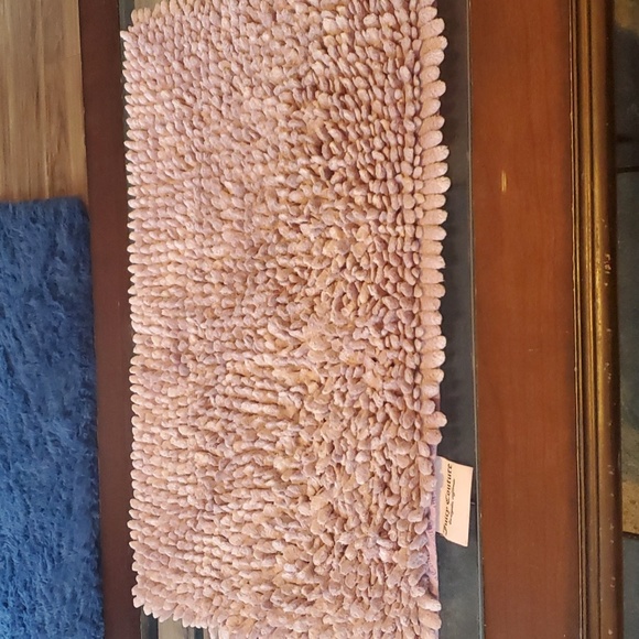 Juicy Couture | Bath | Juicy Couture Pink Chanelle Bath Rug | Poshmark